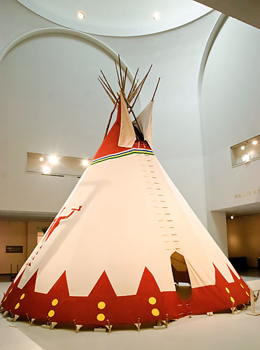 Home on the range! Brooklyn Museum reaches new heights with tipi ...