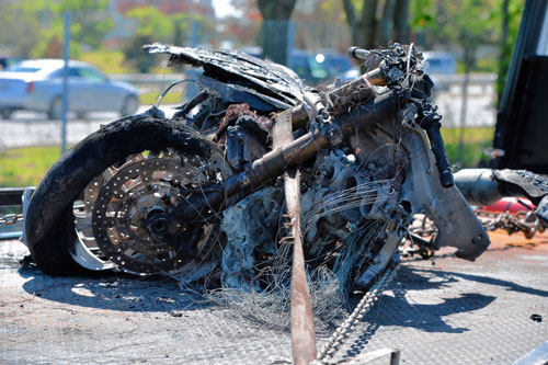 Motorcyclist escapes Belt accident with minor injuries, bike explodes ...