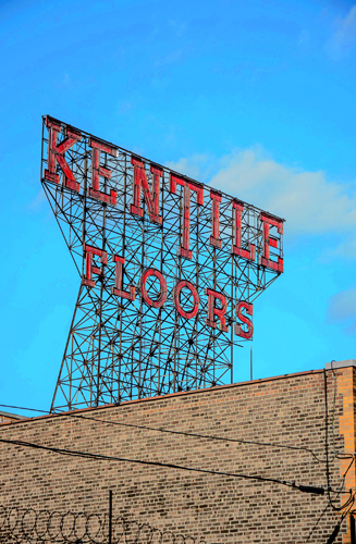 Kentile in exile: New spot pitched for iconic Gowanus sign • Brooklyn Paper