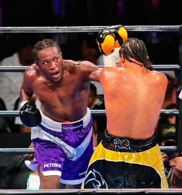 Former arena worker debuts at Barclays Center boxing event • Brooklyn Paper