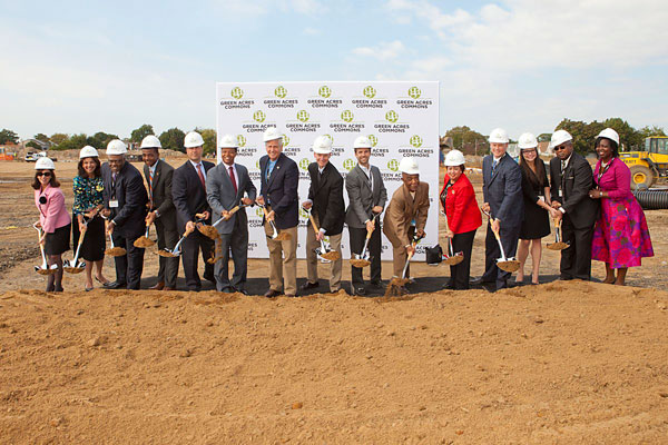 Diggity, dig, dig! • Brooklyn Paper