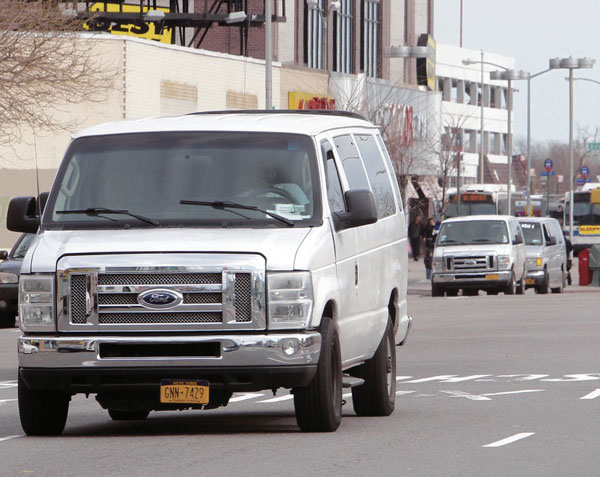 ‘Dollar van’ crackdown coming • Brooklyn Paper