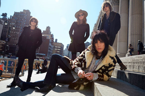 Queen-sized shred: The Struts bring arena-style rock to Greenpoint club ...