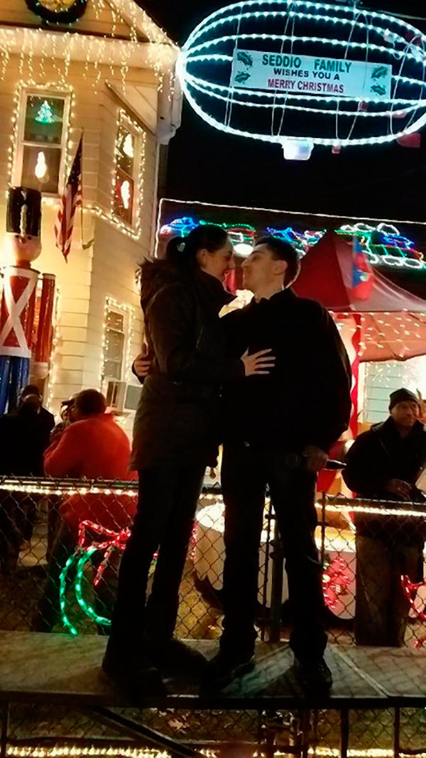 It was a beloved holiday tradition — with extra love! • Brooklyn Paper