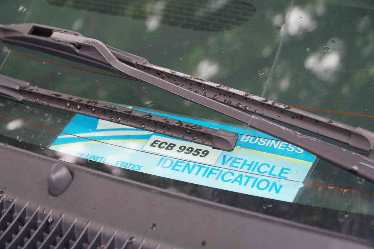 USPS pulls parking placards after workers’ illegal use exposed ...