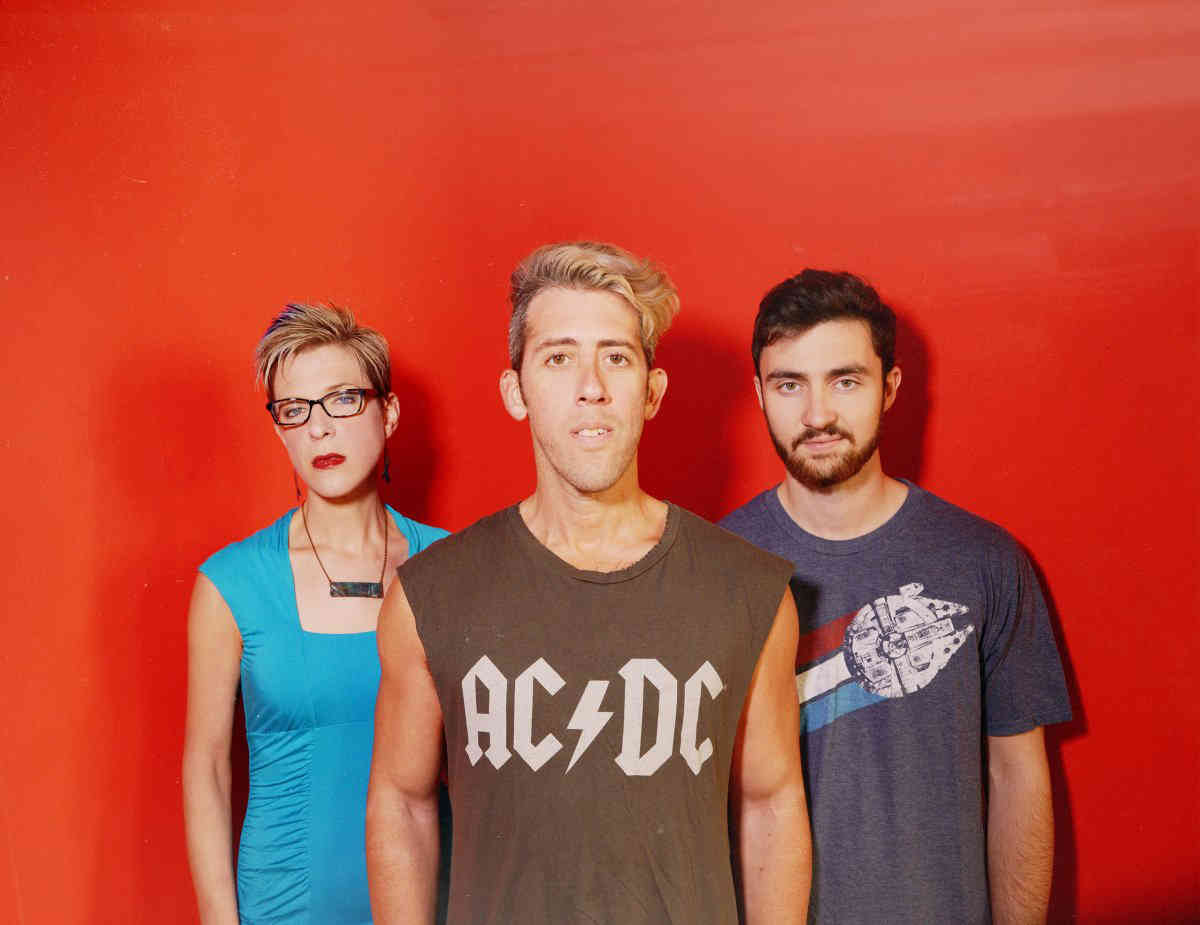 Horse back: Music series returns to Good Shepherd with 9 Horses band ...