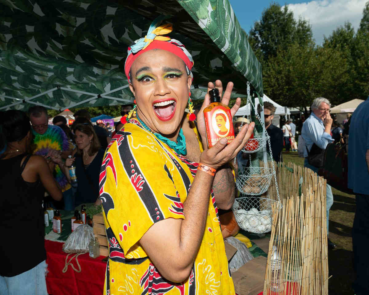 Garden sizzles with zesty food, hot sounds at Chile Pepper fest ...