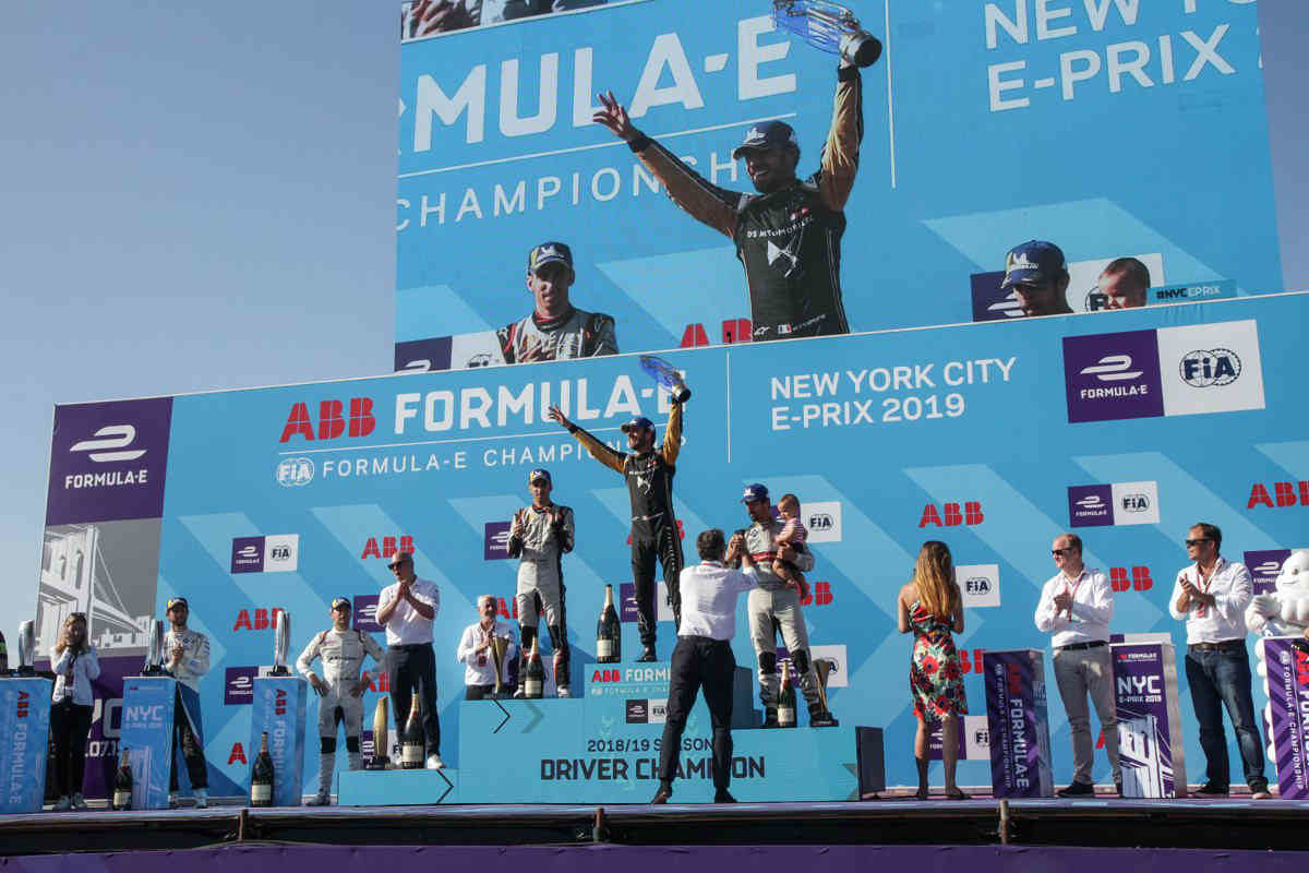Positive charge: Formula E returns to Red Hook for third year ...
