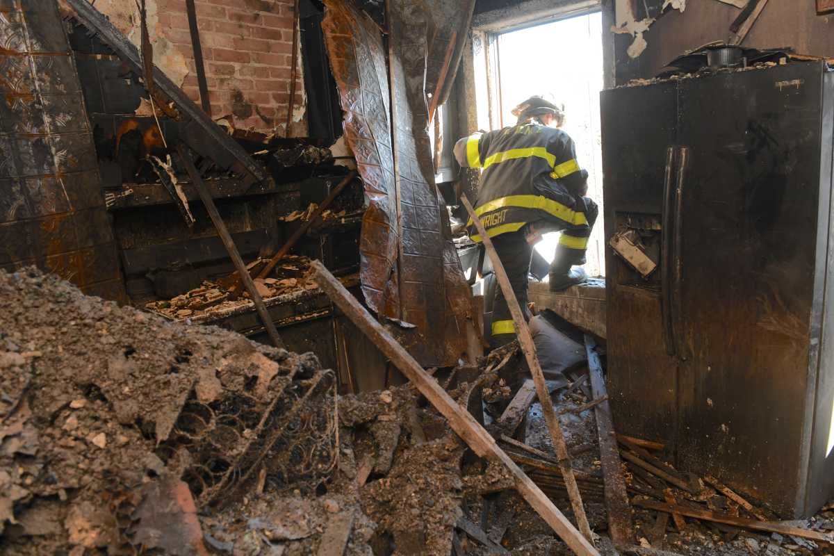 Park Slope blaze kills two, shutters jazz club • Brooklyn Paper
