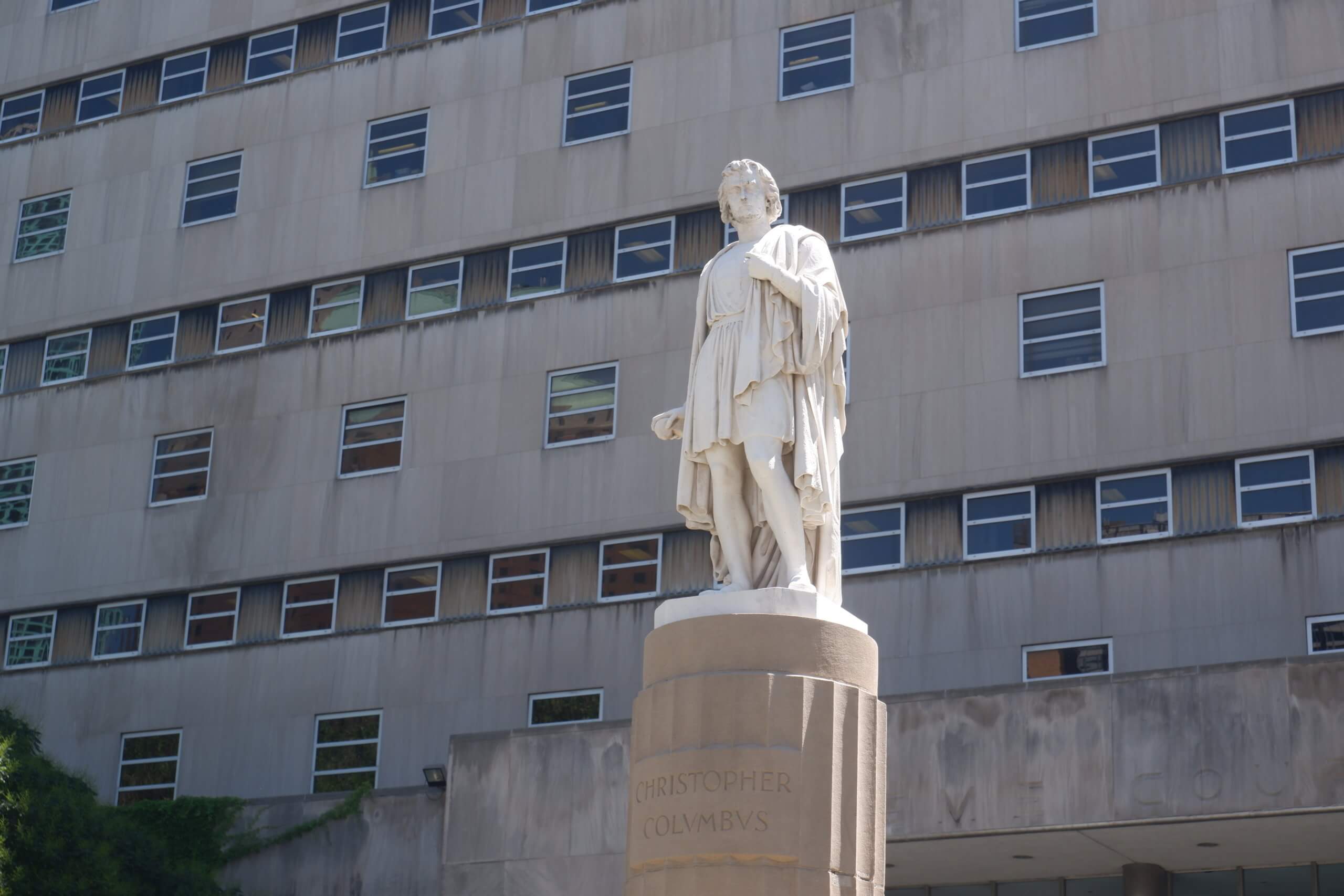 Petition calls for removal of Downtown Brooklyn Columbus statue, renaming park • Brooklyn Paper
