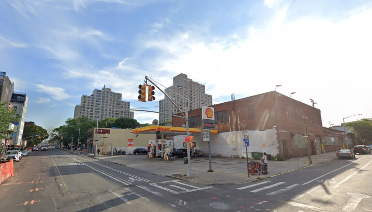 Developers plan eight-story apartment building at Boerum Hill gas ...
