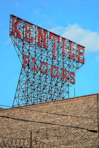 Retired subway operator recreates model train yard with mini Kentile ...