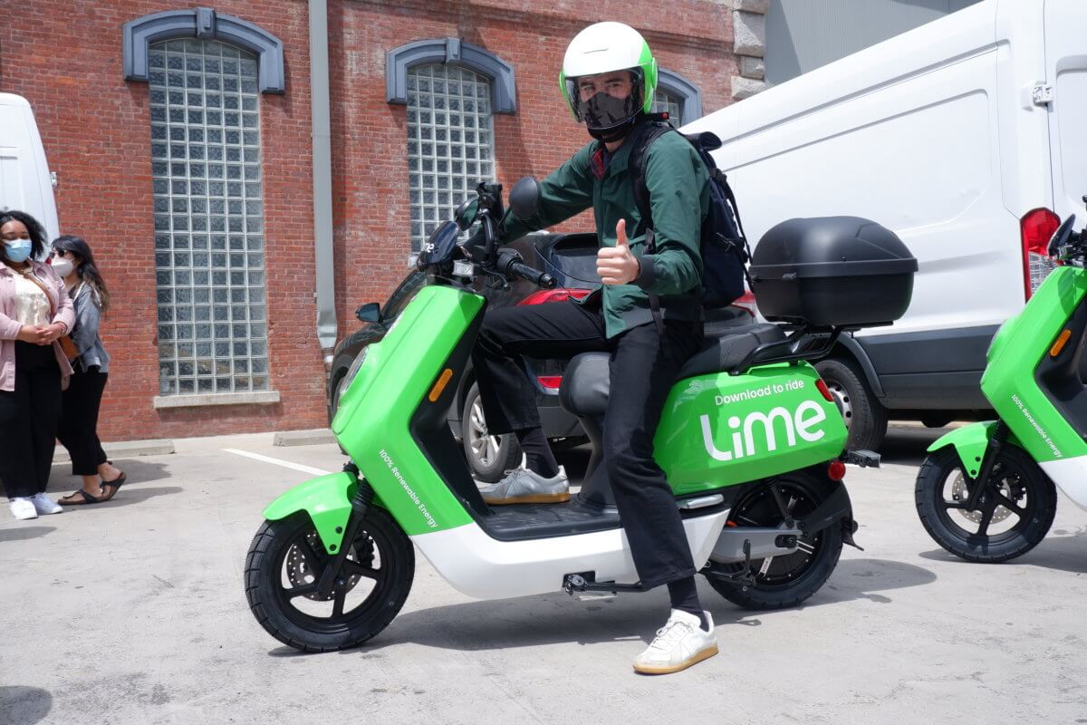 Blue in green: Lime launches cheaper electric moped share competing ...