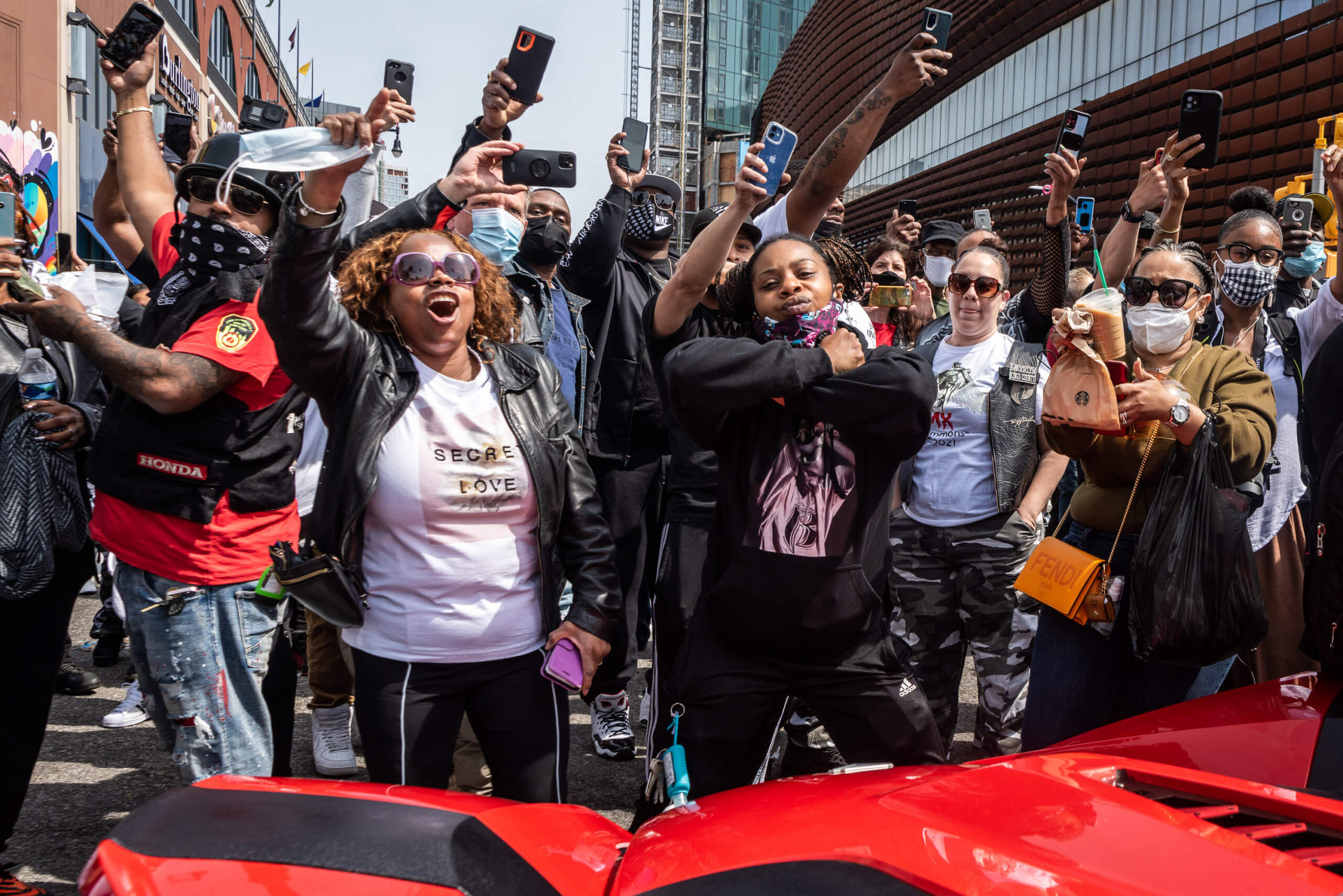 Thousands celebrate life of late rapper DMX