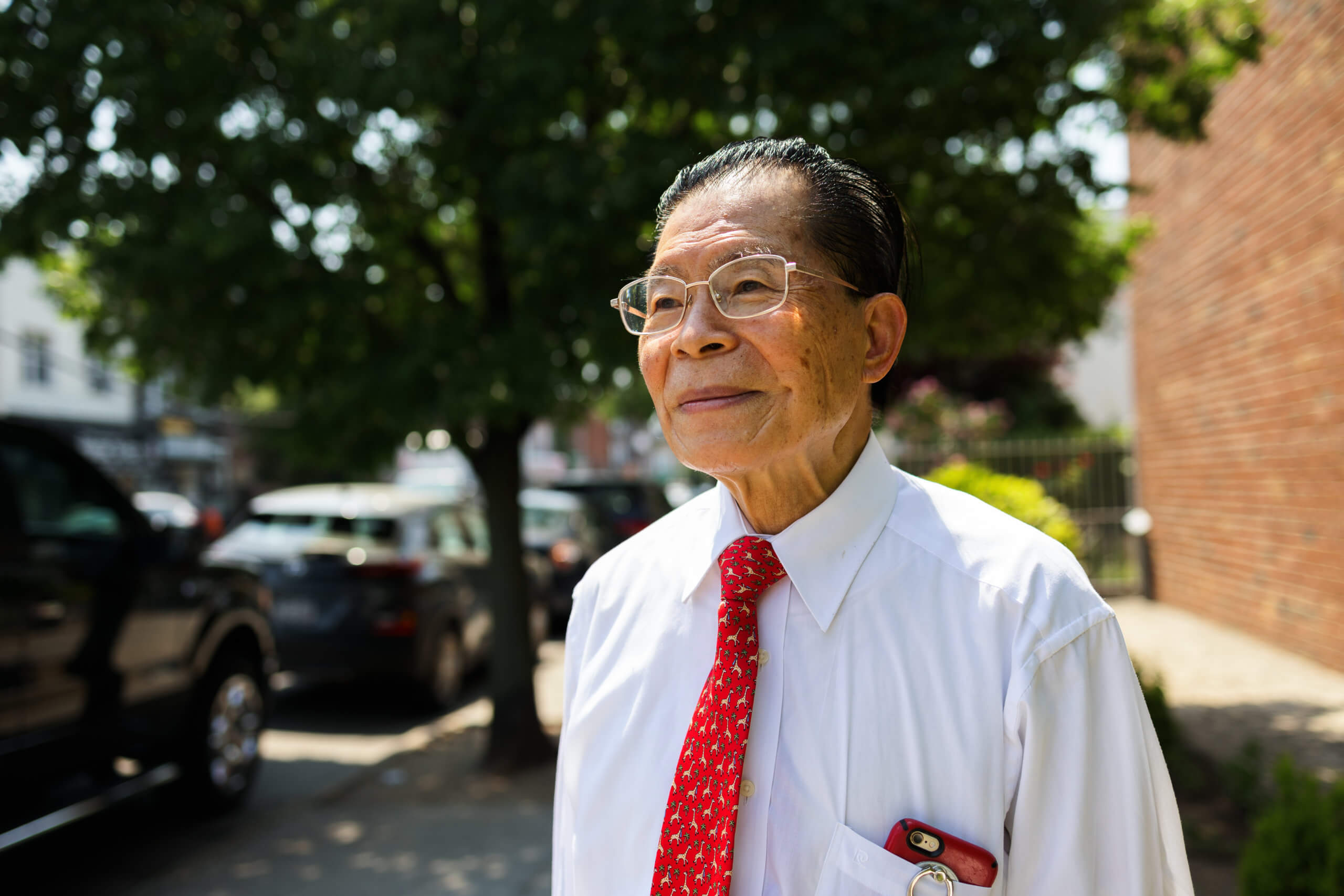 The Great Mosaic: Bensonhurst doctor gives back through social services ...