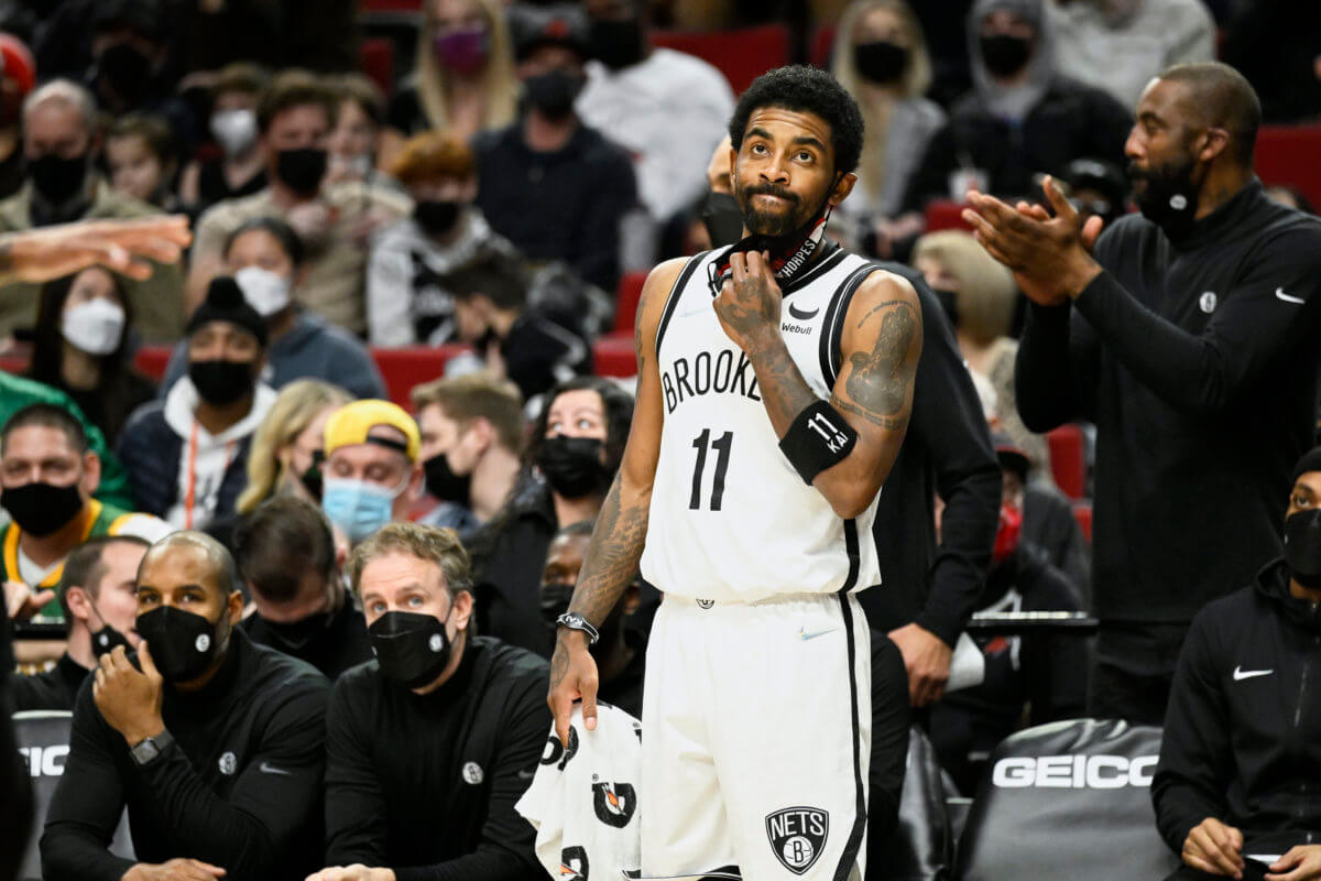 Everybody in the barge • Brooklyn Paper