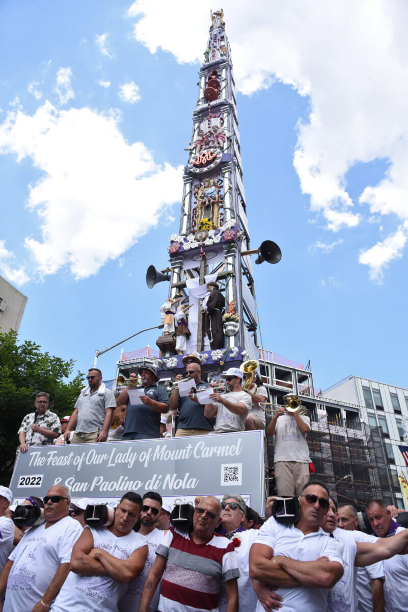 Giglio Feast flies high in return to Williamsburg • Brooklyn Paper