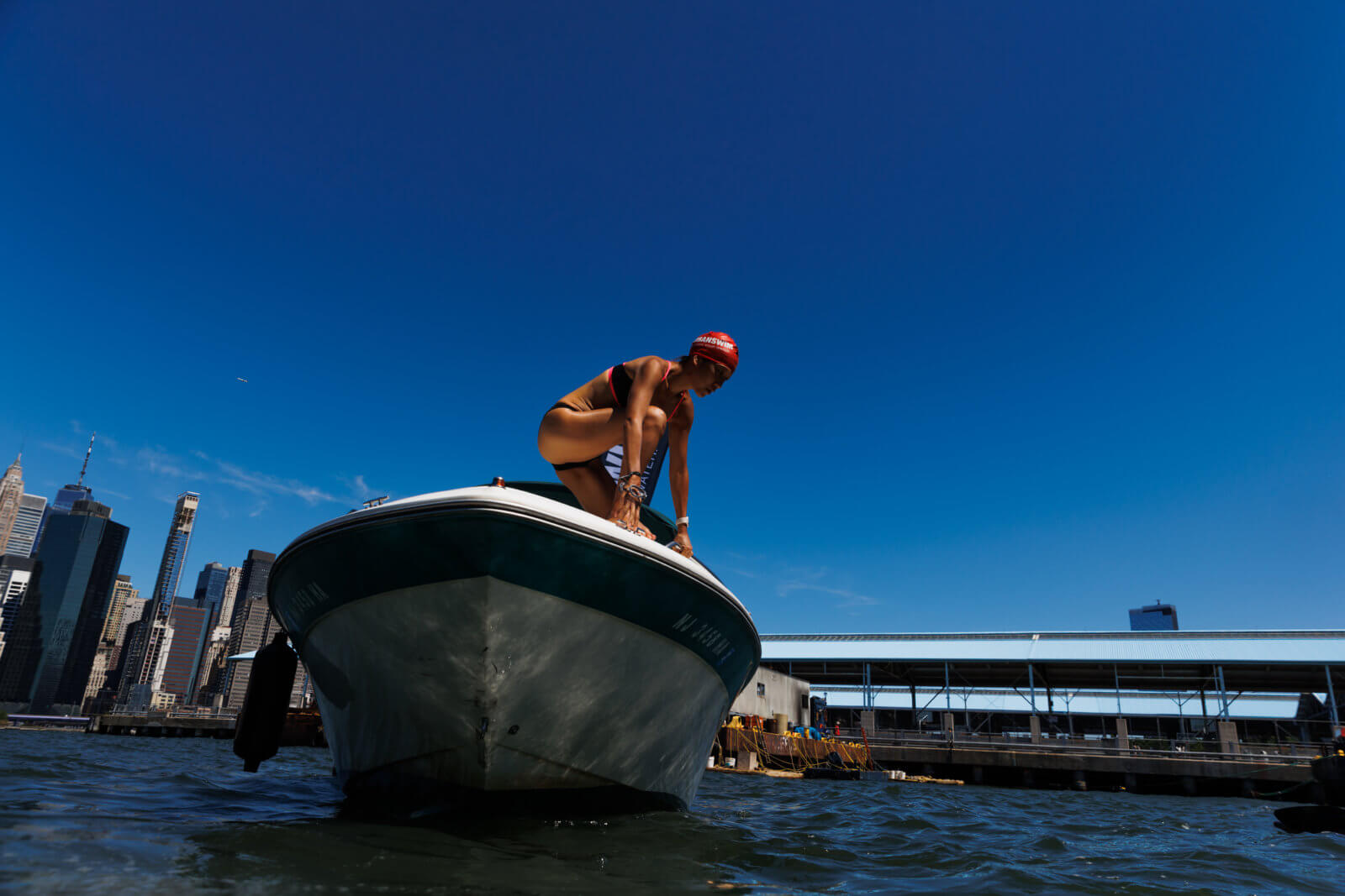 ‘I feel like a kid’: Open water swimmers traverse the Brooklyn ...