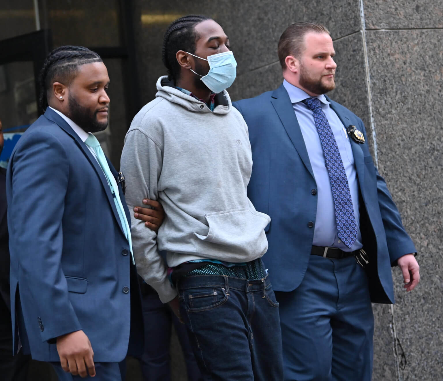 Cops arrest suspect in subway killing of 18-year-old • Brooklyn Paper