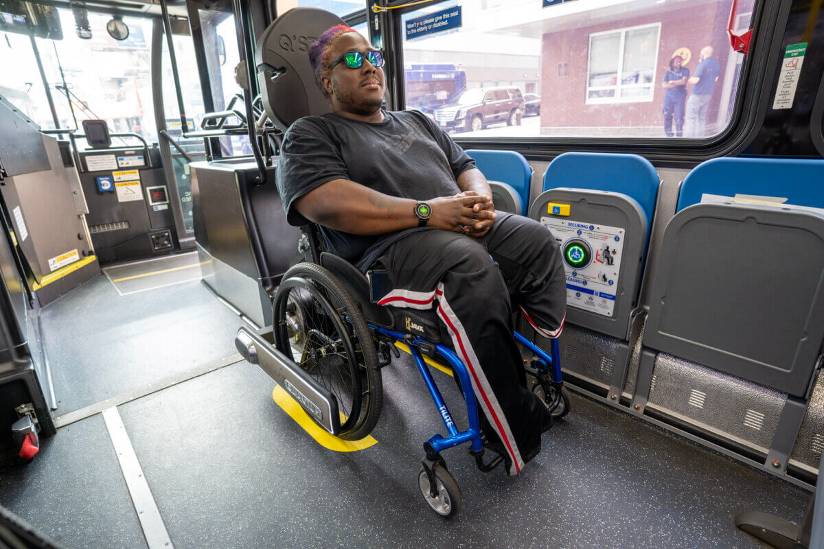 MTA piloting device to automatically secure wheelchairs in place on ... MTA piloting device to automatically secure wheelchairs in place on ...