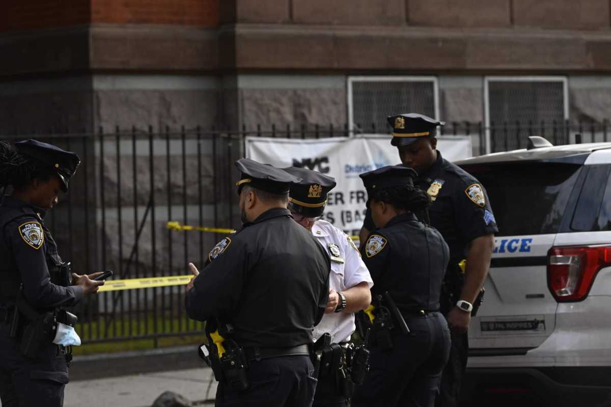 Bed-Stuy shooting leaves teenager wounded: NYPD • Brooklyn Paper