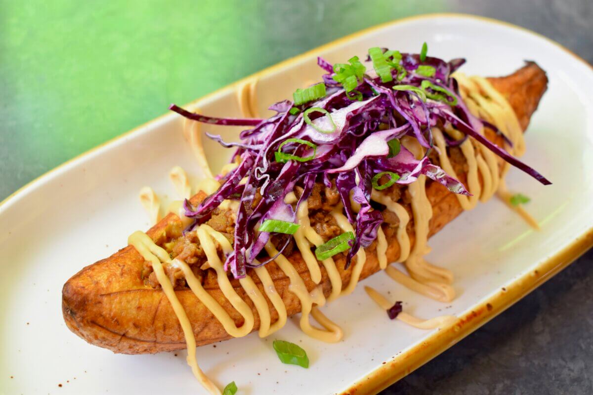 ‘I’m excited to tell a story’: Dominican-Trinidadian vegan restaurant ...