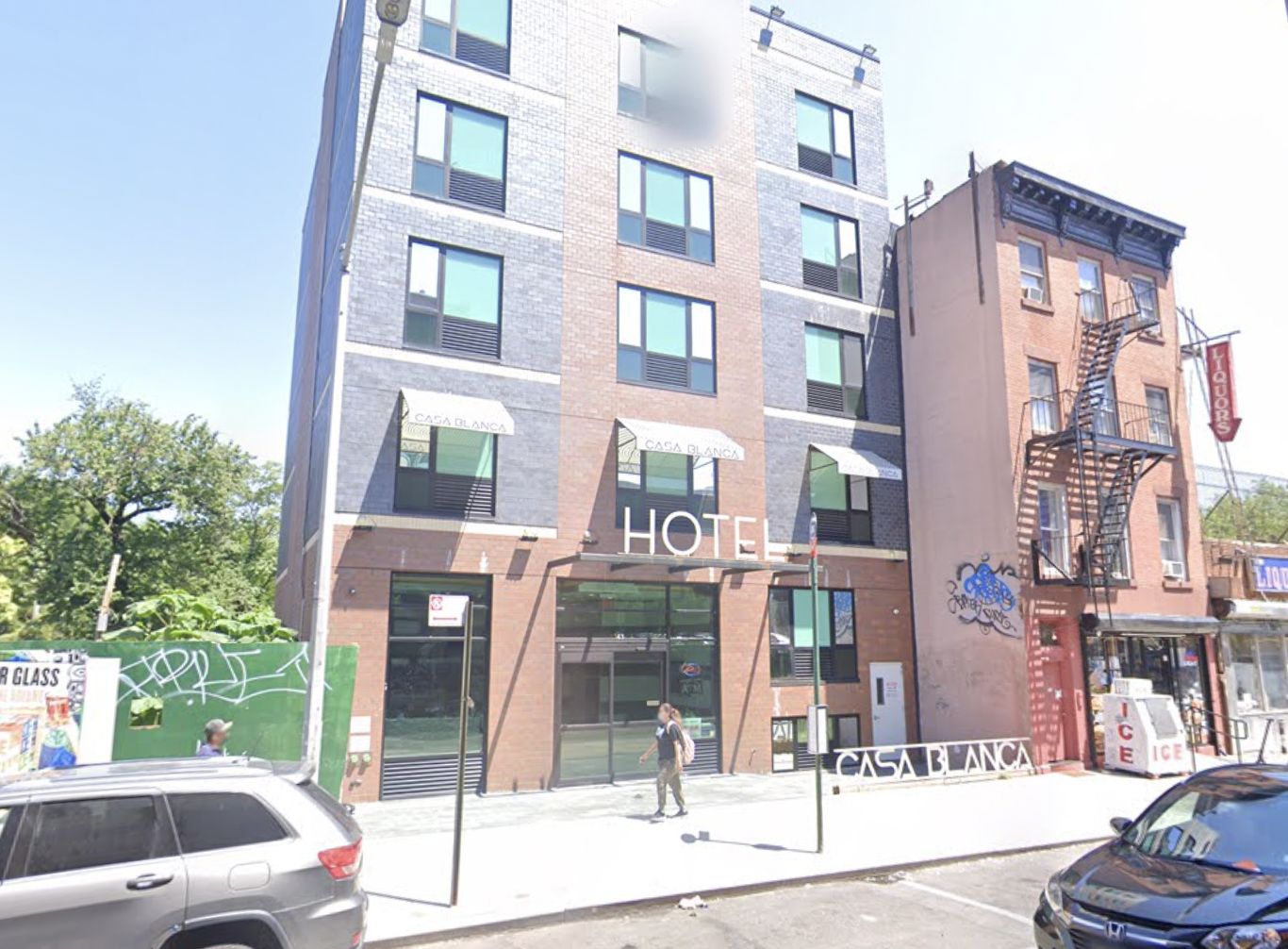 Hotel horror: Cops seek gun-wielding robbers who hit up Fort Greene ...