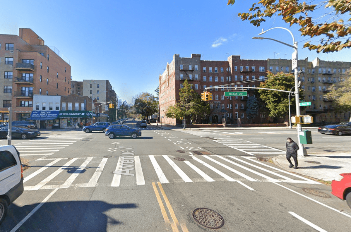 Gravesend man dies after being crushed by own vehicle • Brooklyn Paper
