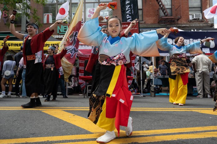 Thousands flock to Park Slope for Fabulous Fifth Avenue Fair • Brooklyn ... Thousands flock to Park Slope for Fabulous Fifth Avenue Fair • Brooklyn ...