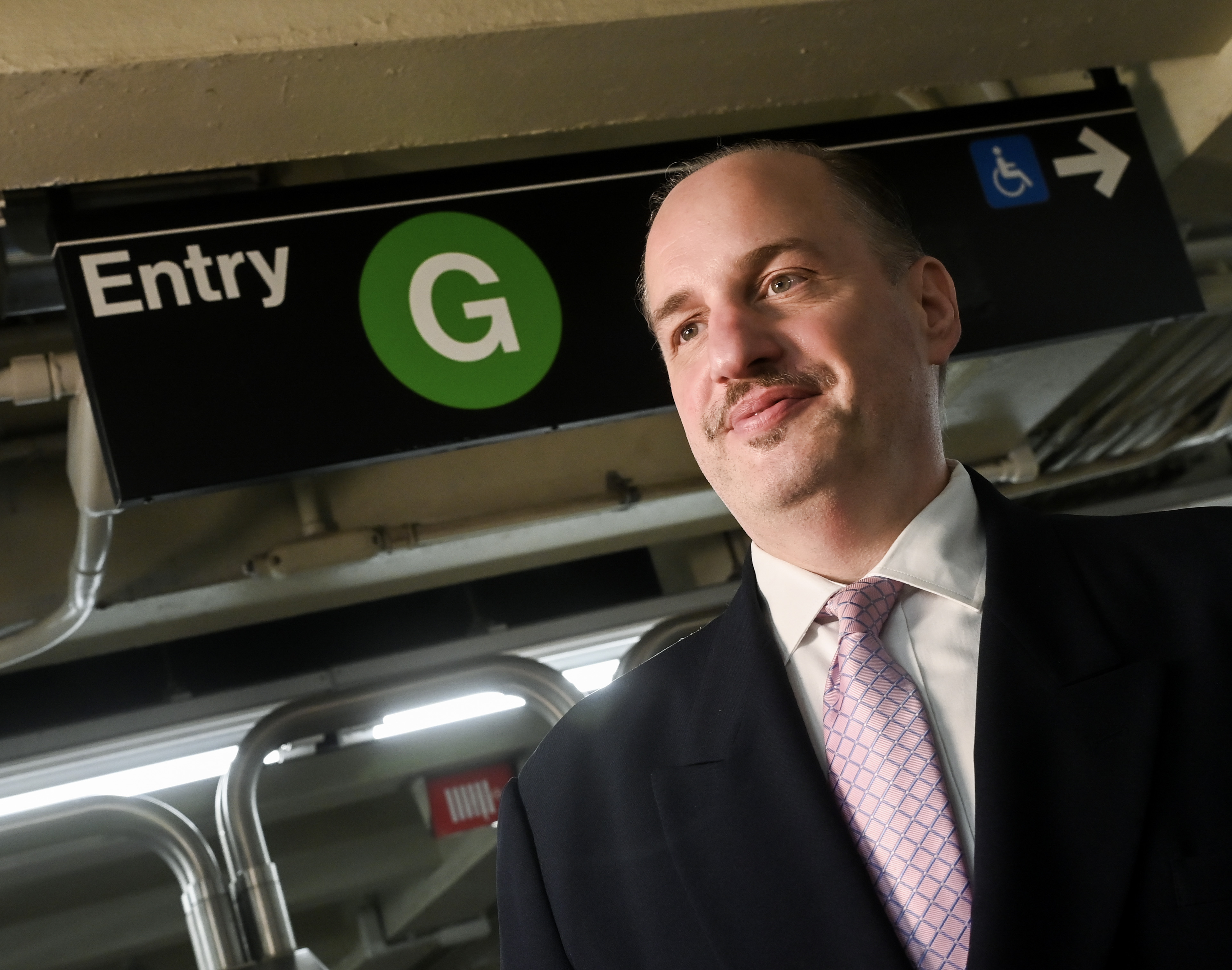 Light at the end of the tunnel? Signal upgrades could bring back longer G trains • Brooklyn Paper