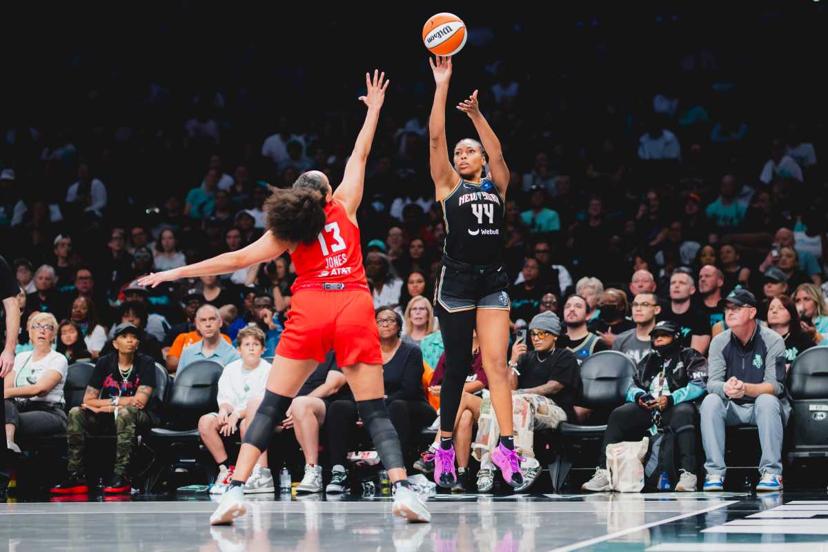 New York Liberty make history in Game 1 of WNBA playoffs in Brooklyn ...