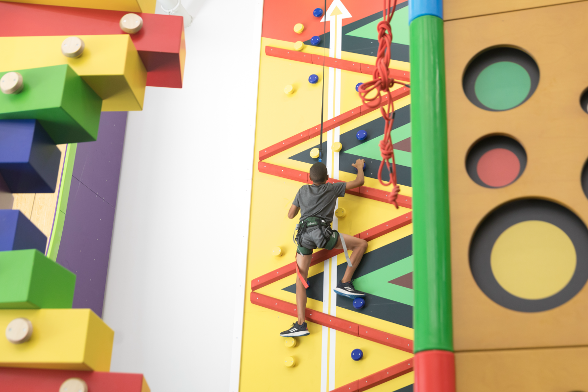 Reaching new heights: HAPIK climbing gym set to open at Industry City ...