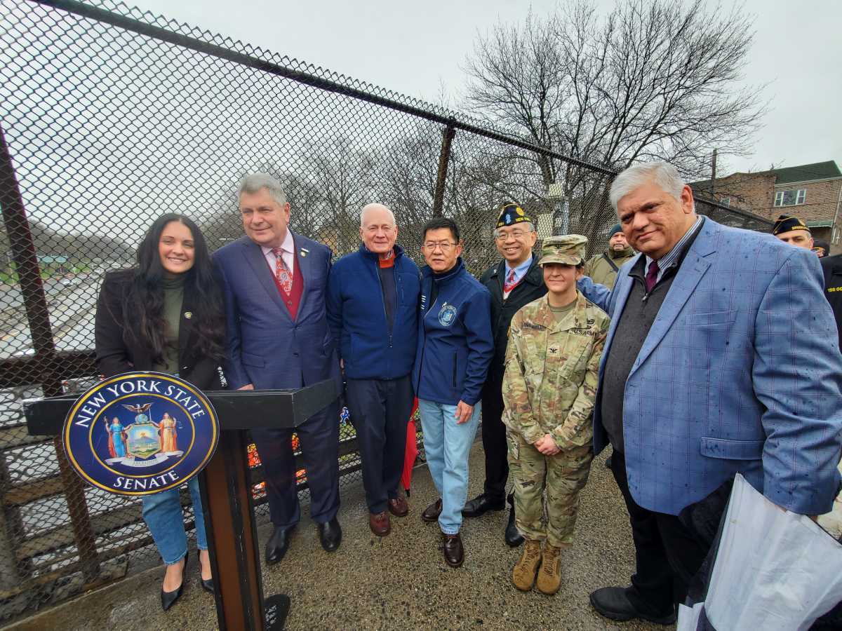 ‘A great gesture’: Brooklyn honors veterans with new highway sign near ...