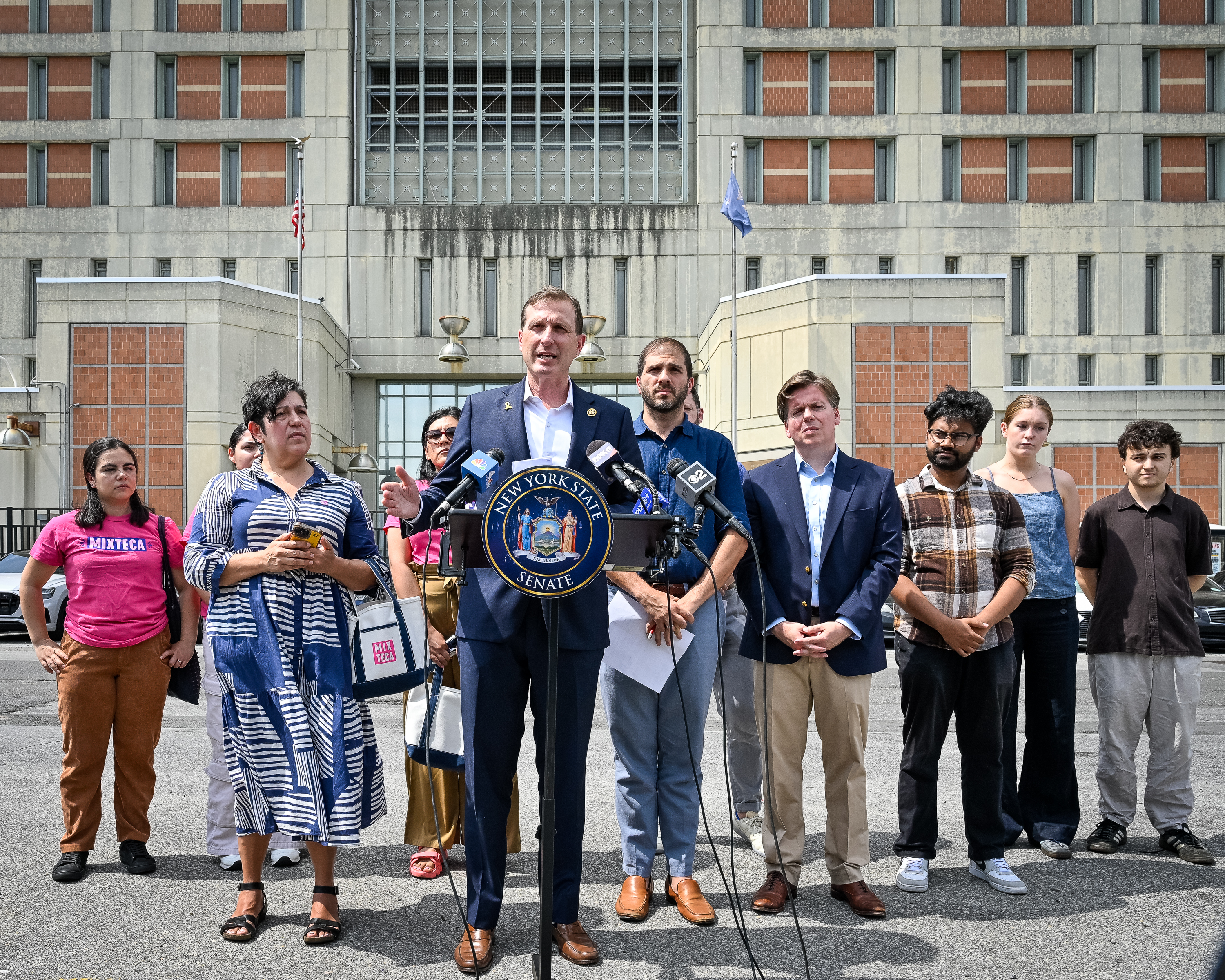 ‘He has done things exactly the right way’: Advocates call for release ...